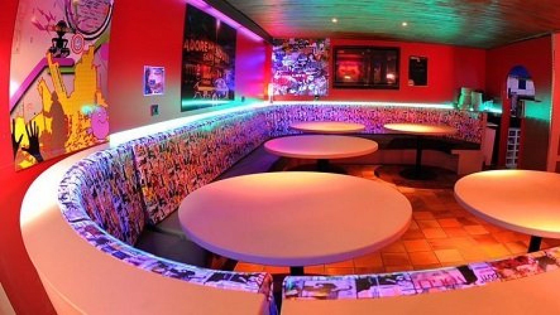 Funky Fox | Restaurant/ Bar Guide | Courchevel 1650